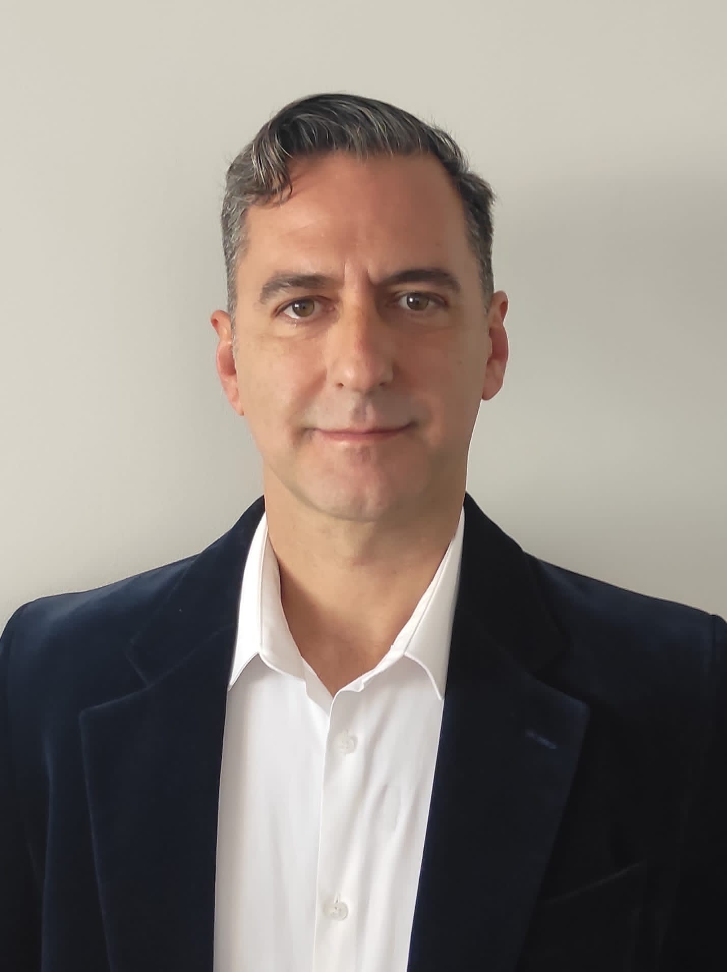 El actor y presentador Javi Martín se incorpora al equipo de ...