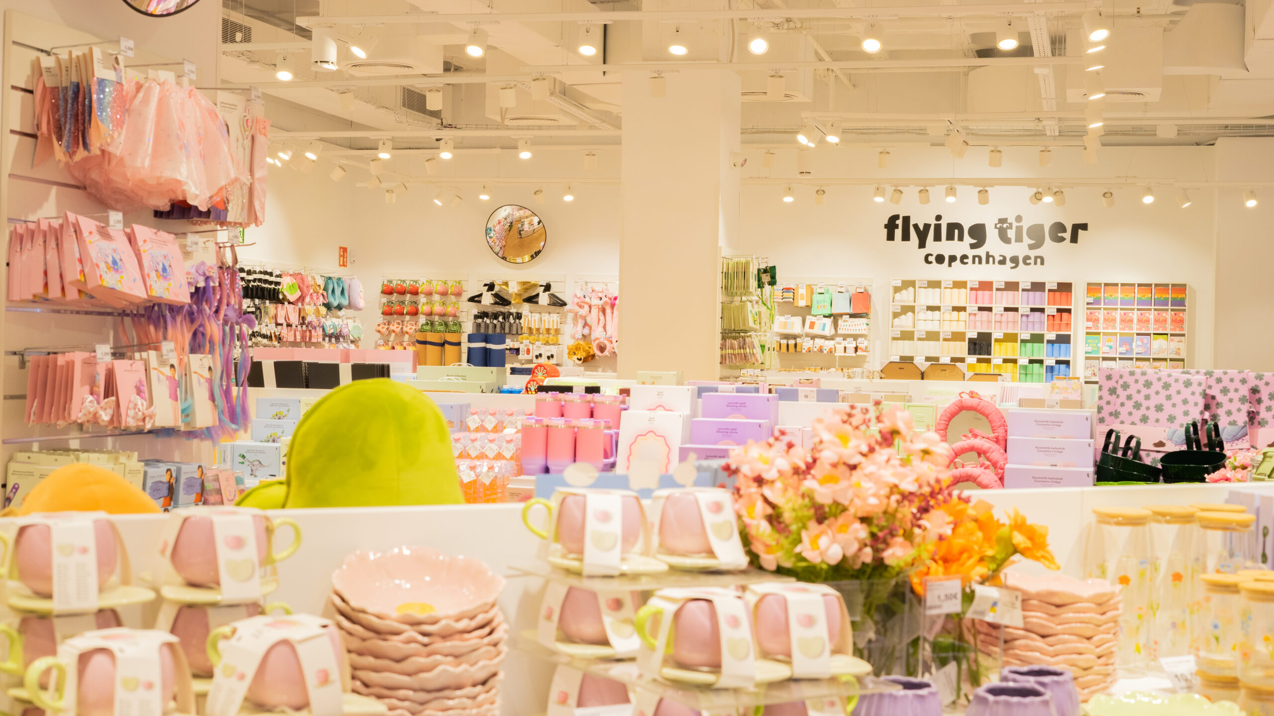 Flying Tiger Copenhagen abrió sus puertas en el Centro Comercial La ...